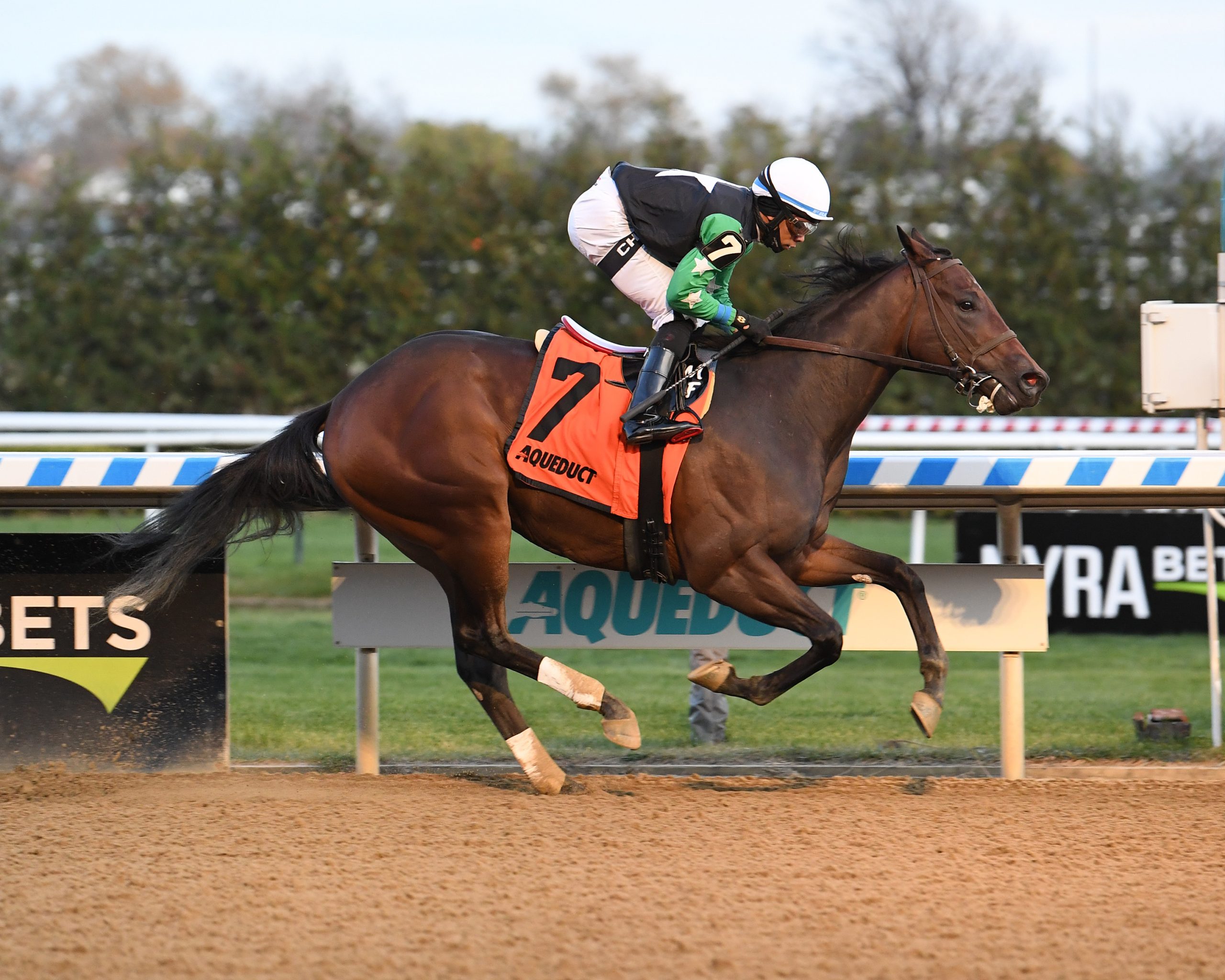 Unique Unions tunes up for NYSSS Great White Way - Past The Wire