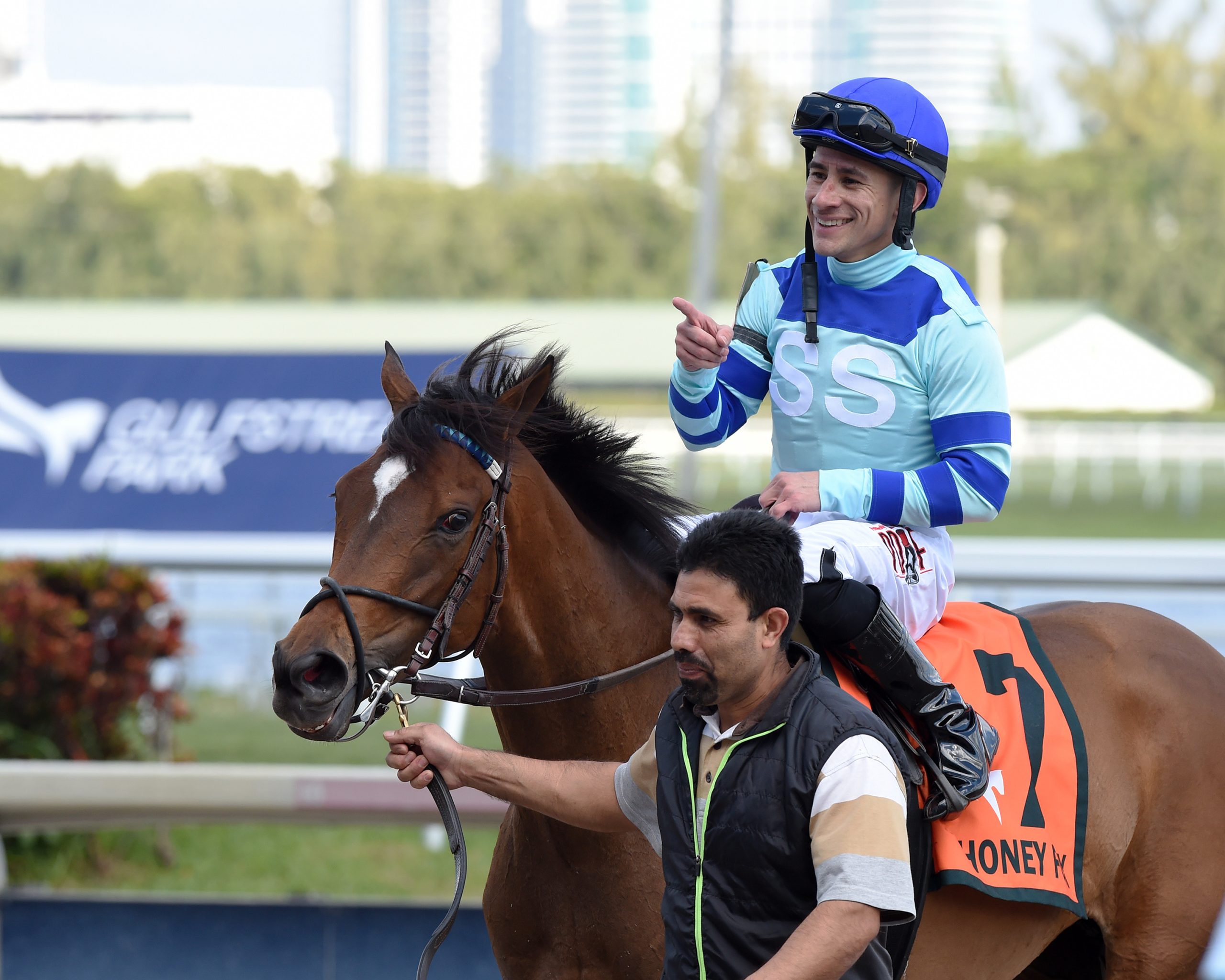 Jockey Alvarado Looking to Build on Last Winter’s Success - Past The Wire