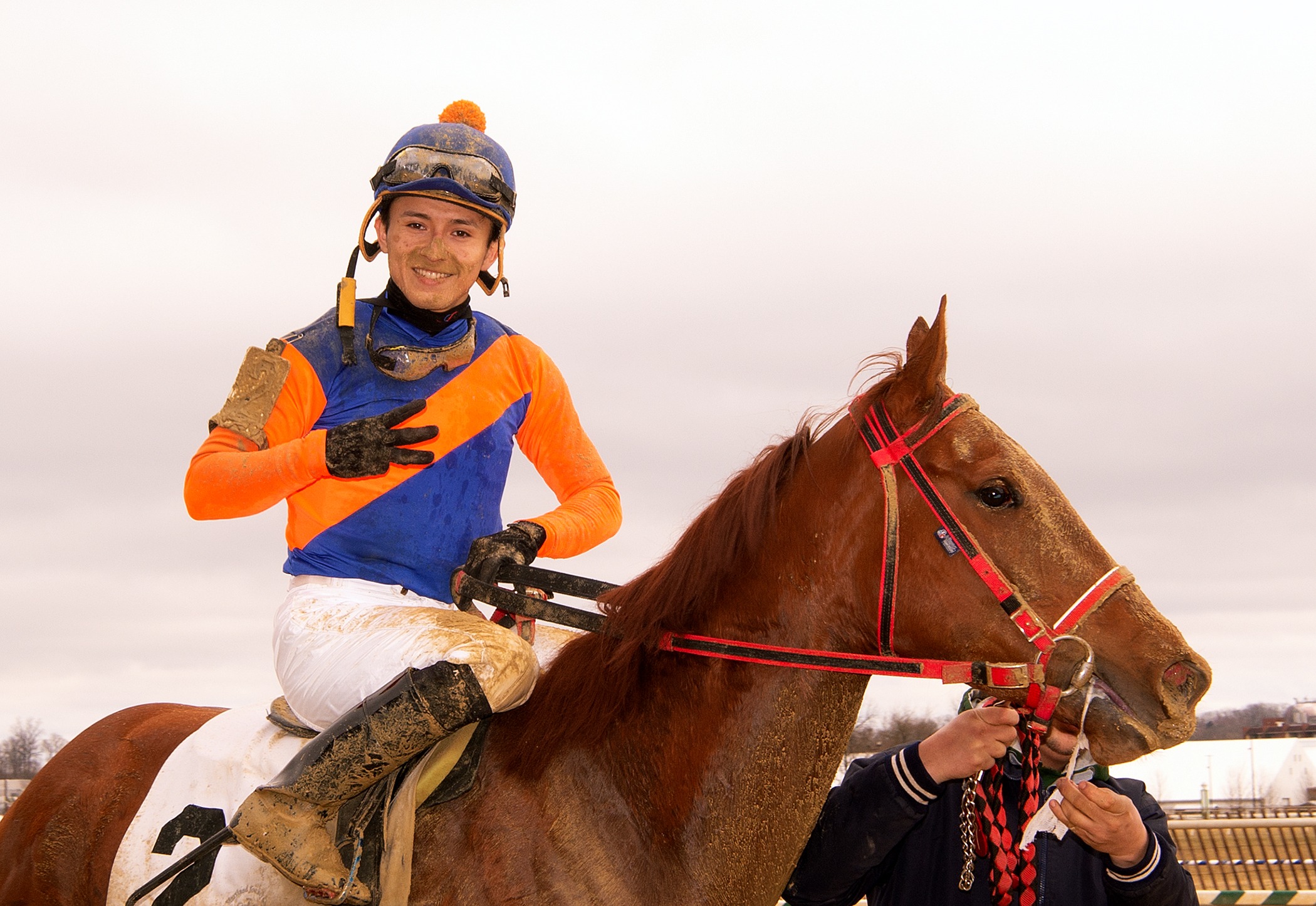 Jockey Gomez Continues Comeback Friday at Laurel - Past The Wire