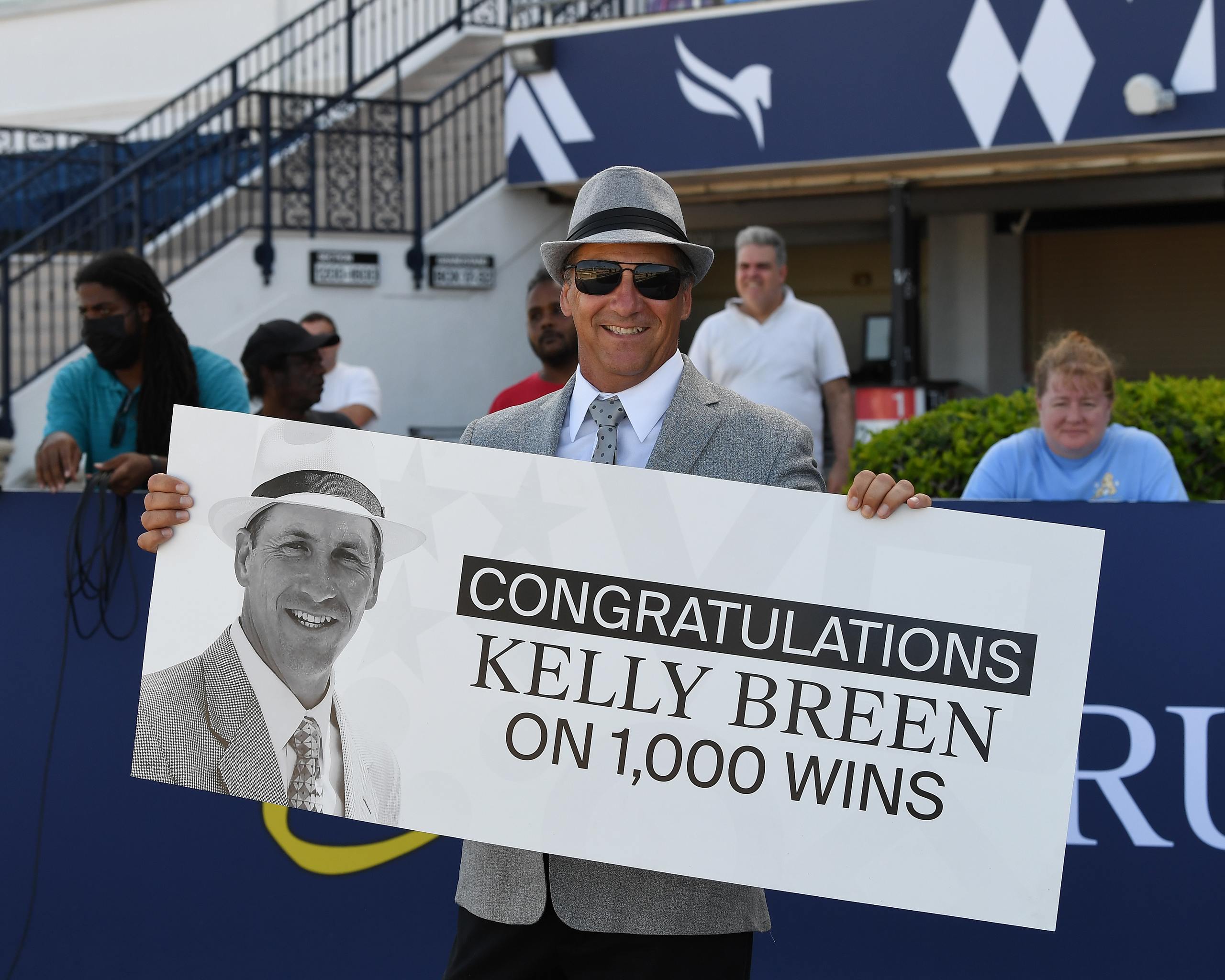 Kelly Breen Scores 1,000th - Past The Wire