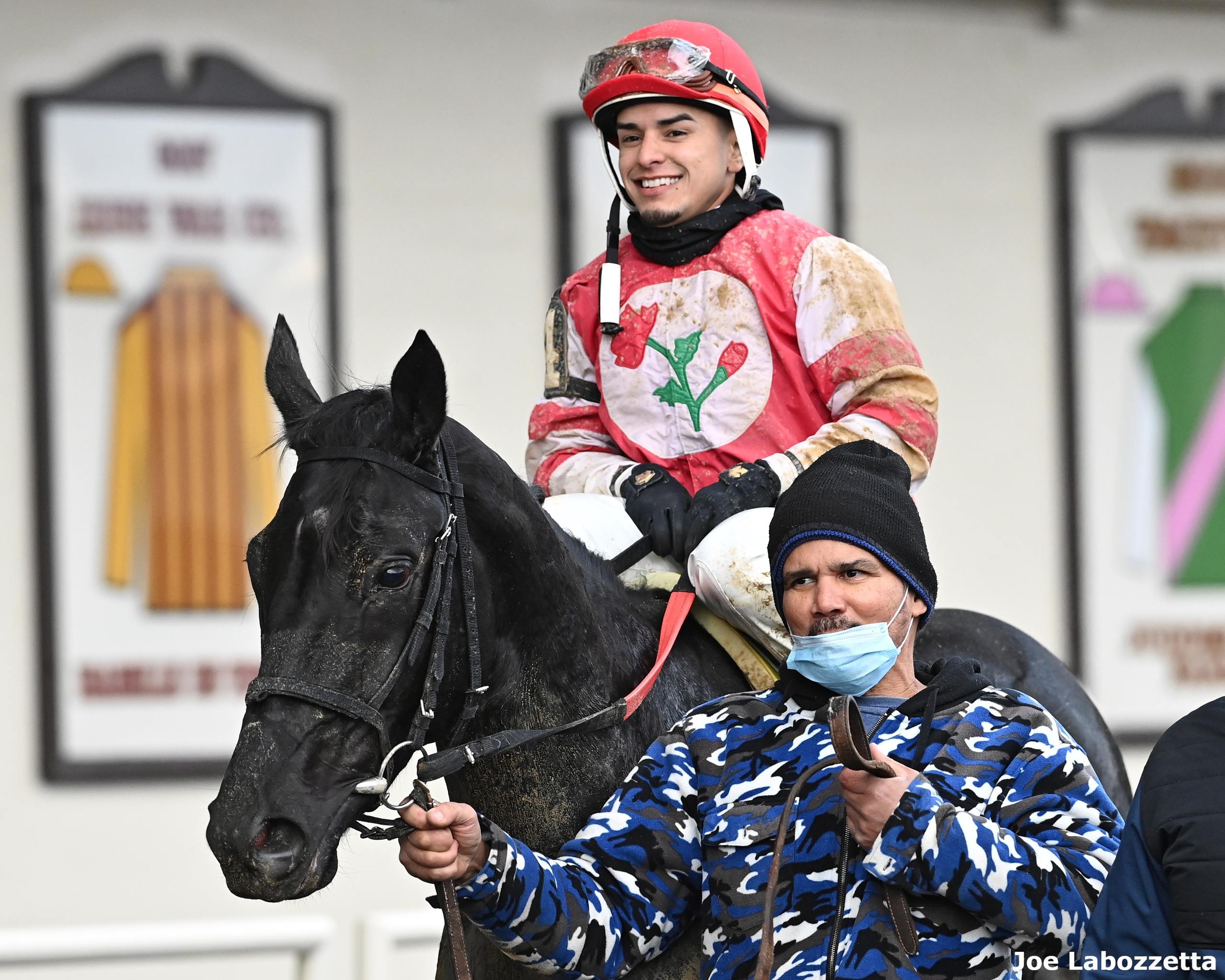 General Banker ‘Bigger, Stronger’ Ahead of $100K Alex M. Robb - Past ...