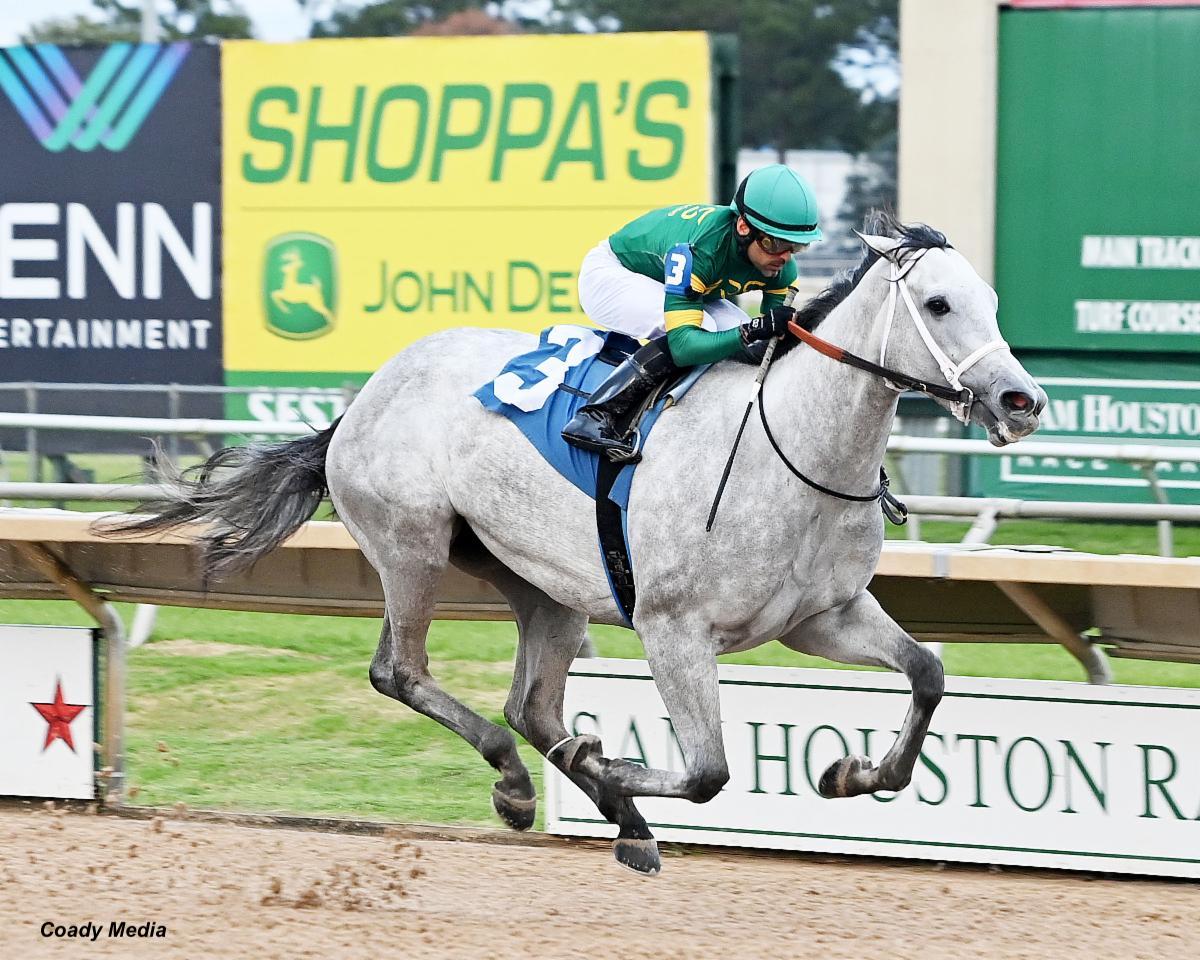 Two Much Kiki Takes on Eight in Valor Farm - Past The Wire