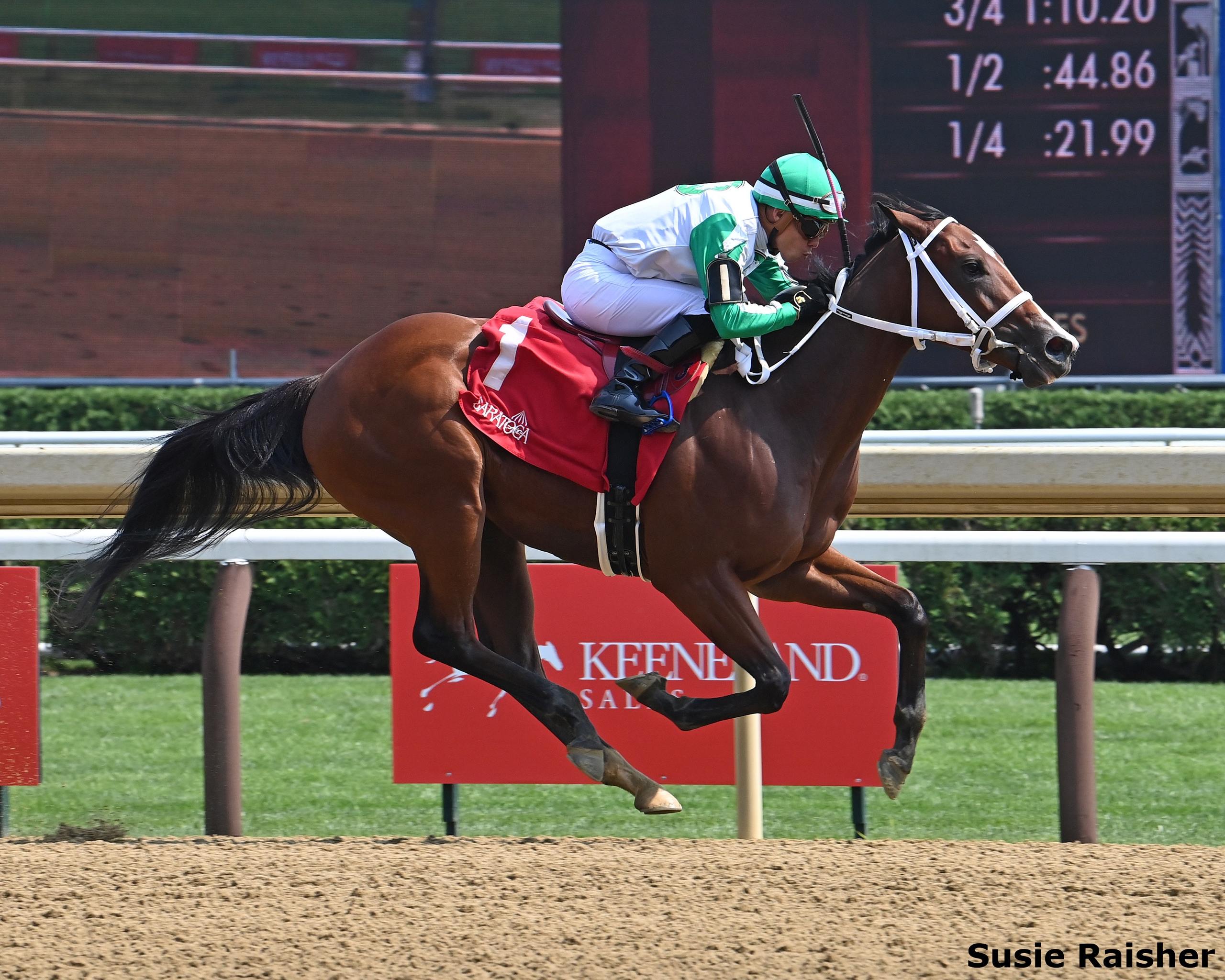 Mythical Brings Flawless Record to G1 Spinaway - Past The Wire