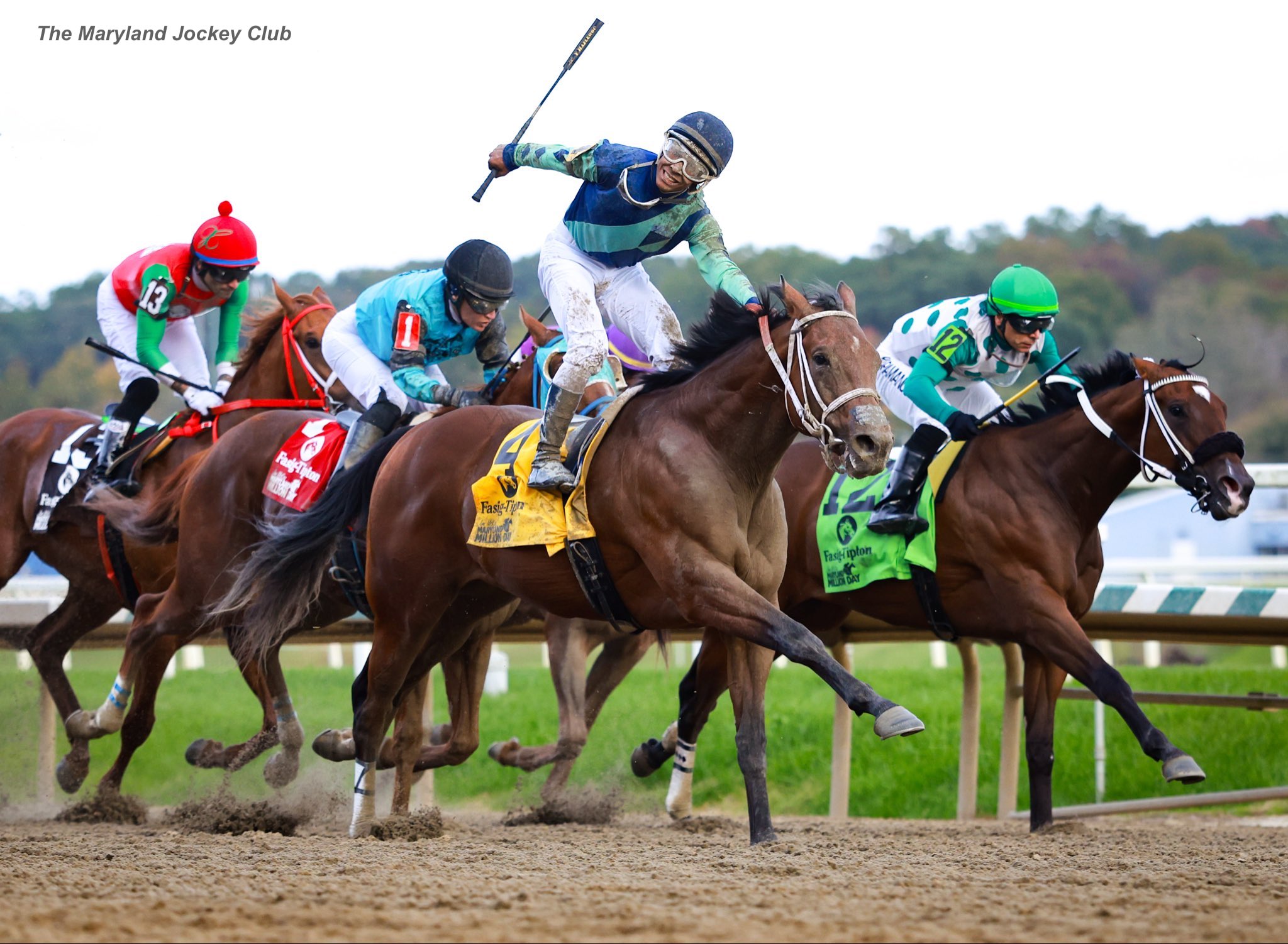 Big Cuddle Overcomes Trouble in MM Nursery - Past The Wire