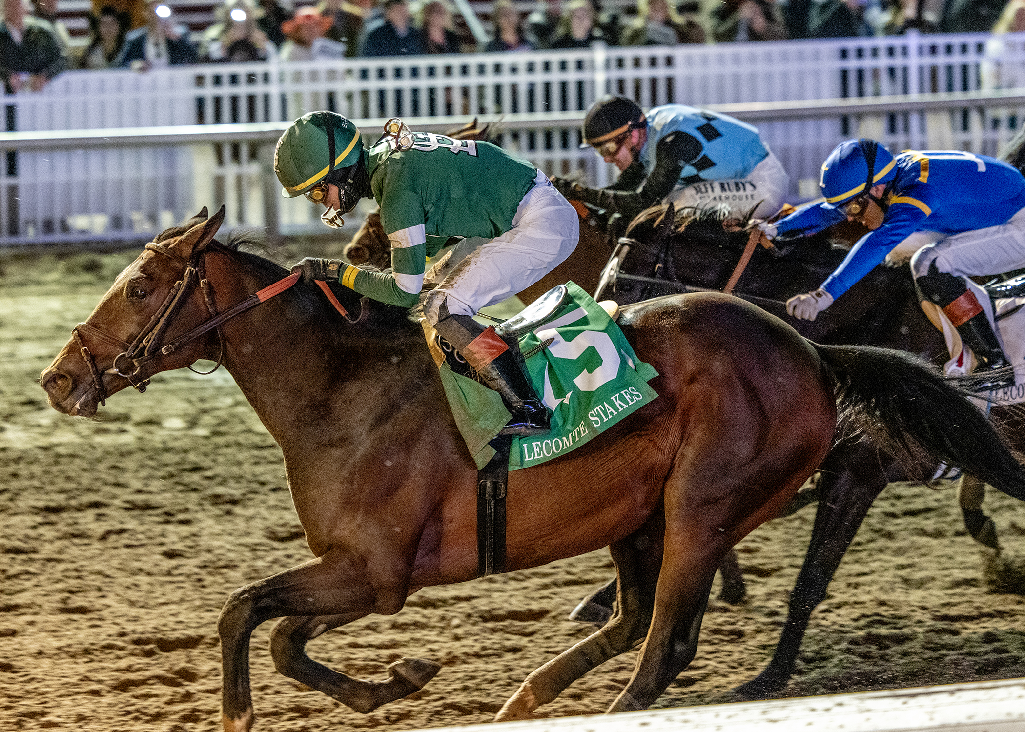 Golden Tempo Earns 20 Points in Grade 3 Lecomte - Past The Wire